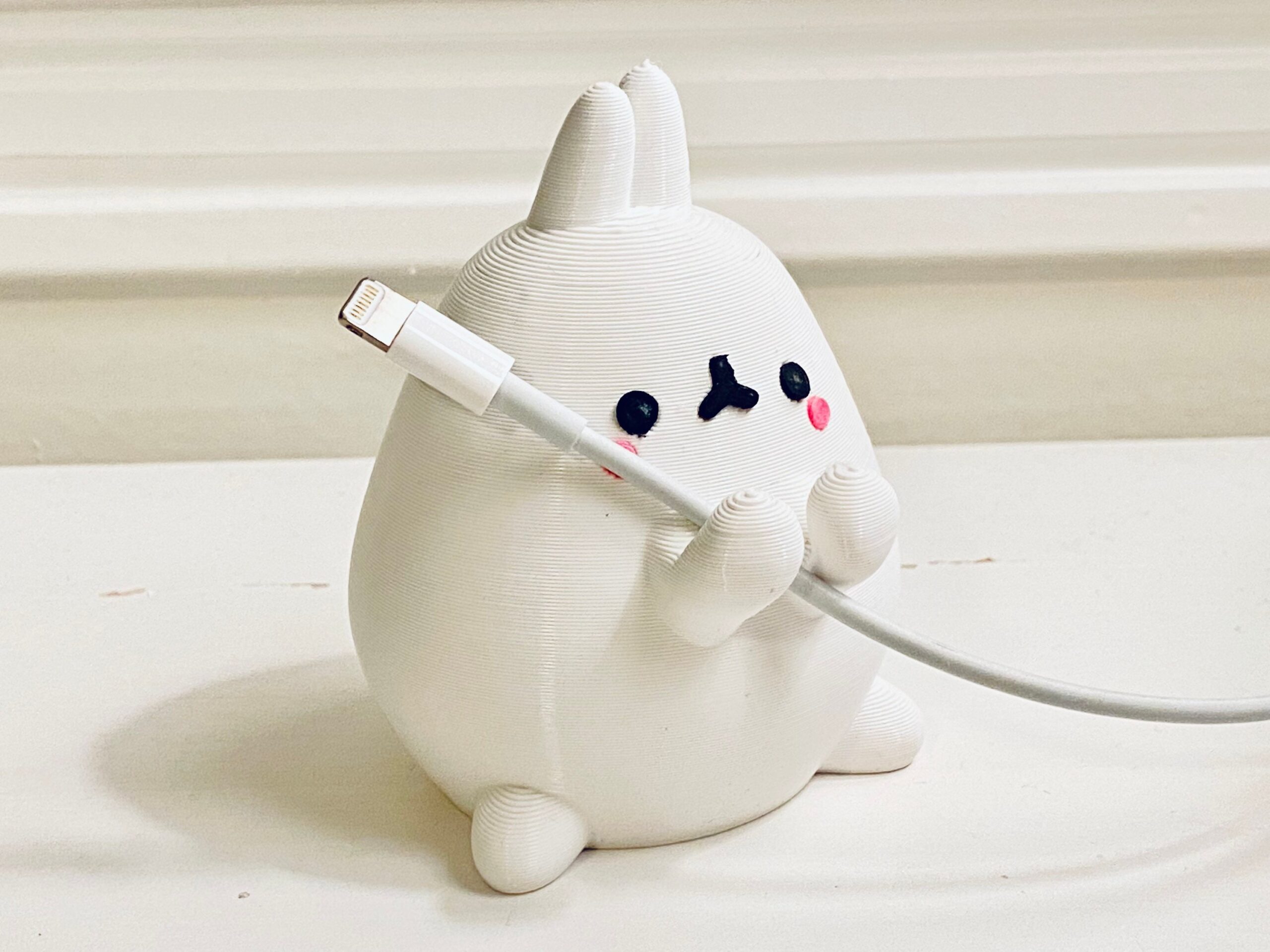 Cute Cable Bunny – Kawaii Smartphone Charging Cable Holder – Gadgetalicious